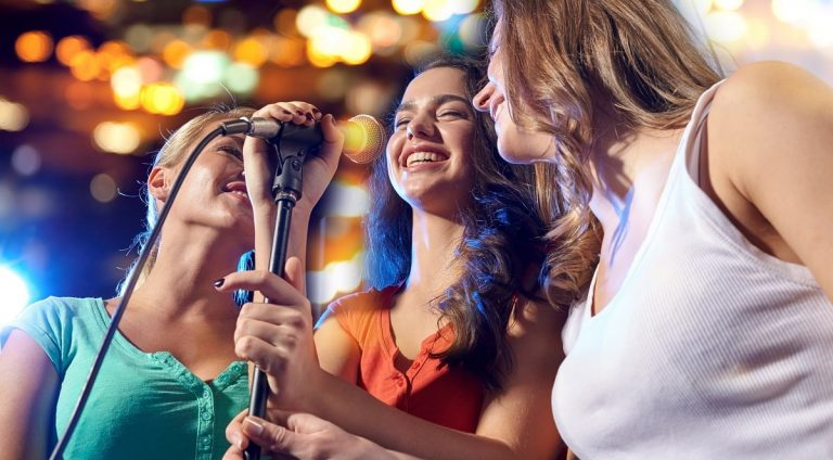 20+ Summer Event Ideas for the Ultimate Blast | EventBookings