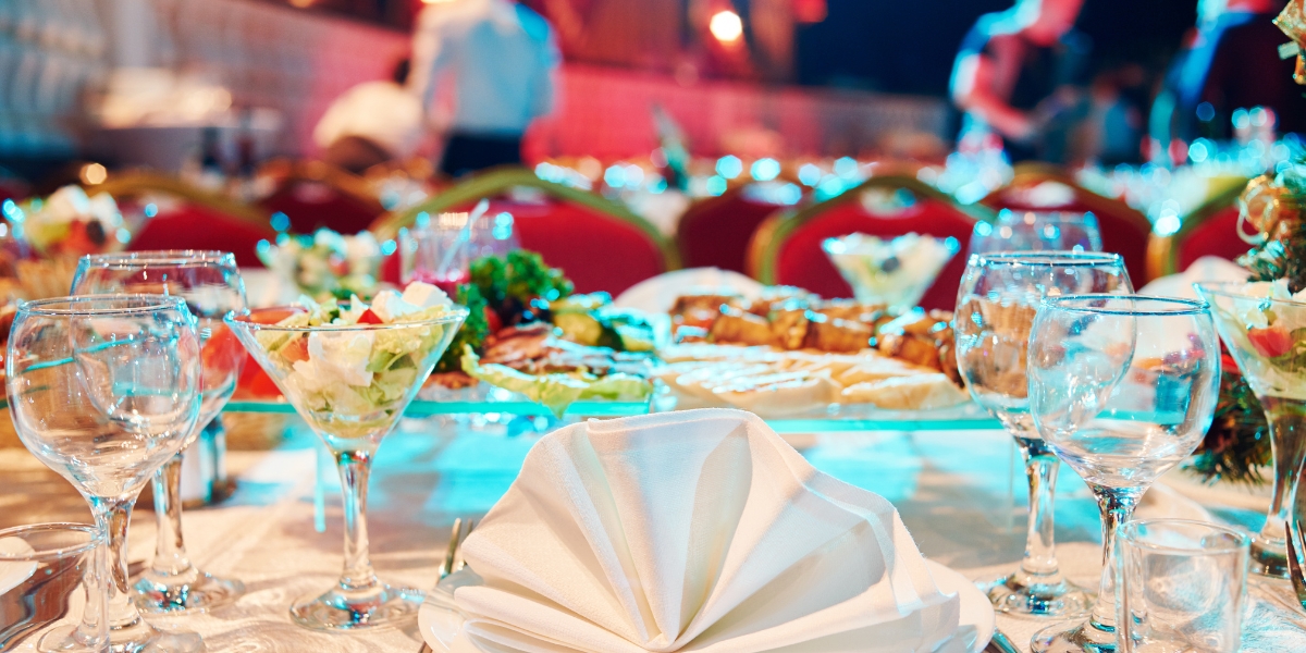 Unique Catering Ideas to Try at Your Next Event | EventBookings